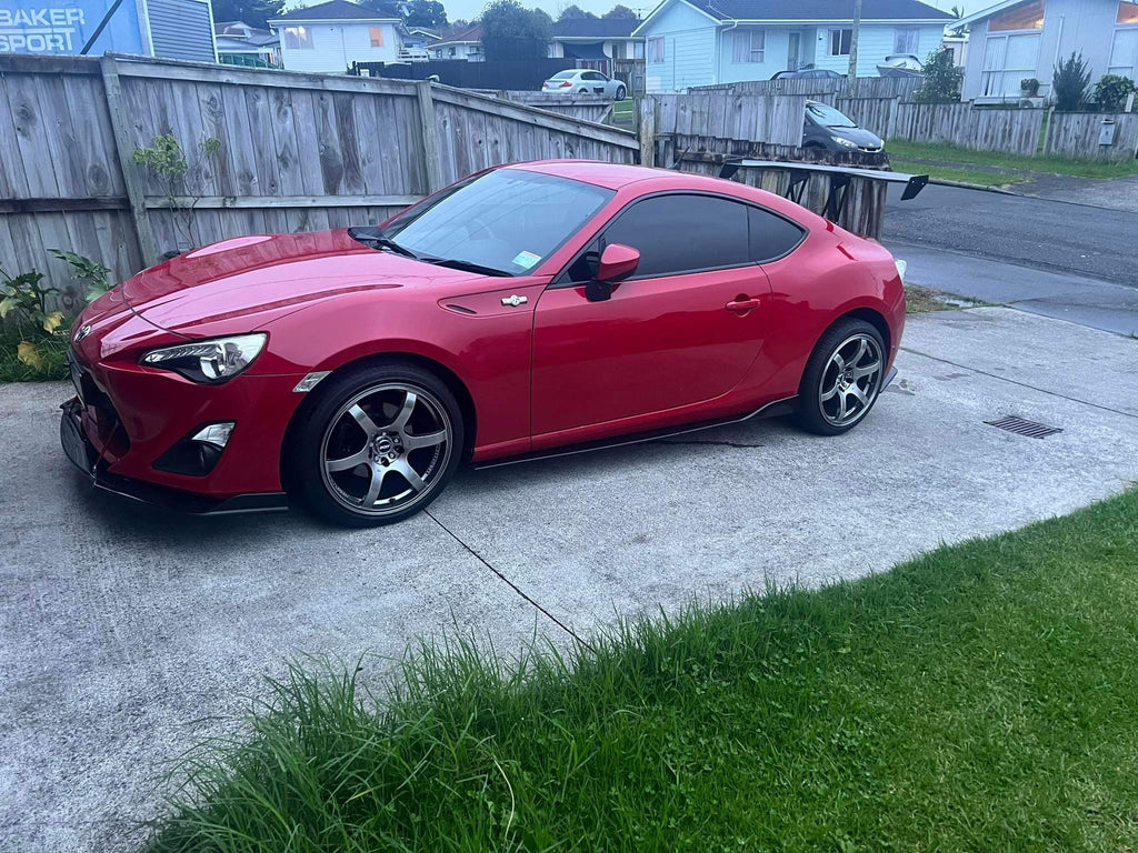 Gloss Black Side Splitter - Universal – Xtensive Appeal